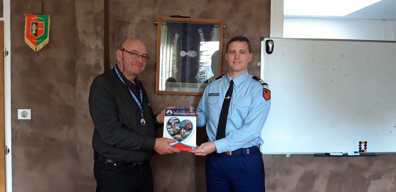 A LA RENCONTRE DU COLONEL MARC GONNET - Association Gendarmes de Coeur